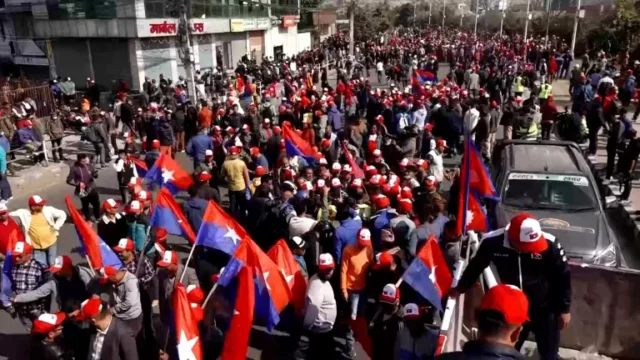 IN PICS: UML affiliated Yuva Sangh stages demonstration at Tinkune ...